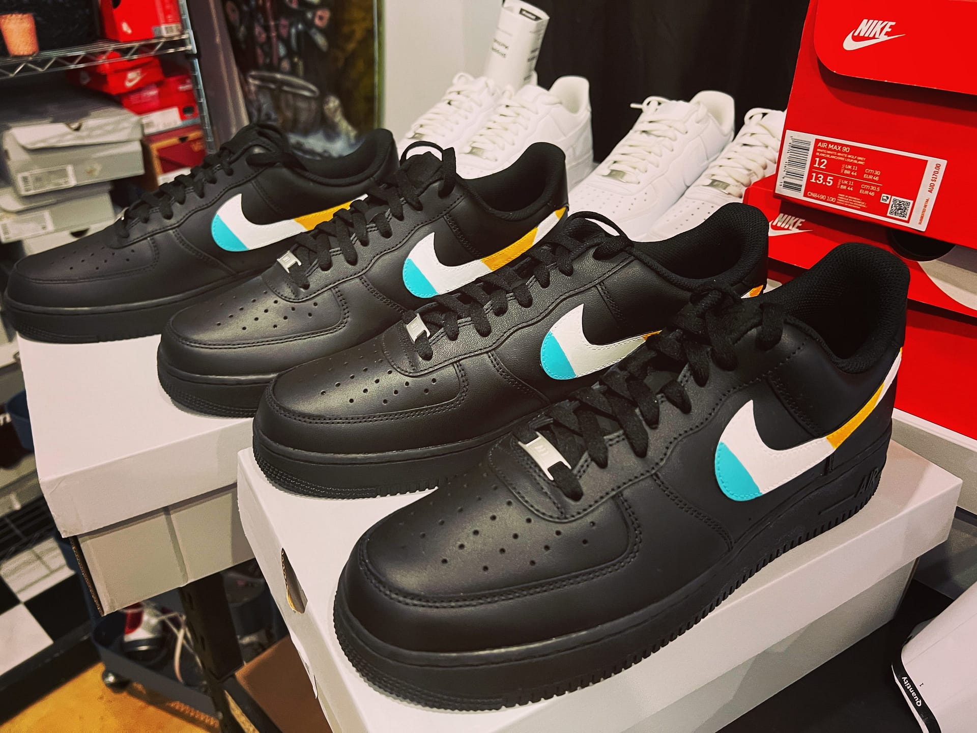 Mad Alice custom shoe collab with Ento - MAD ALICE CUSTOM KICKS